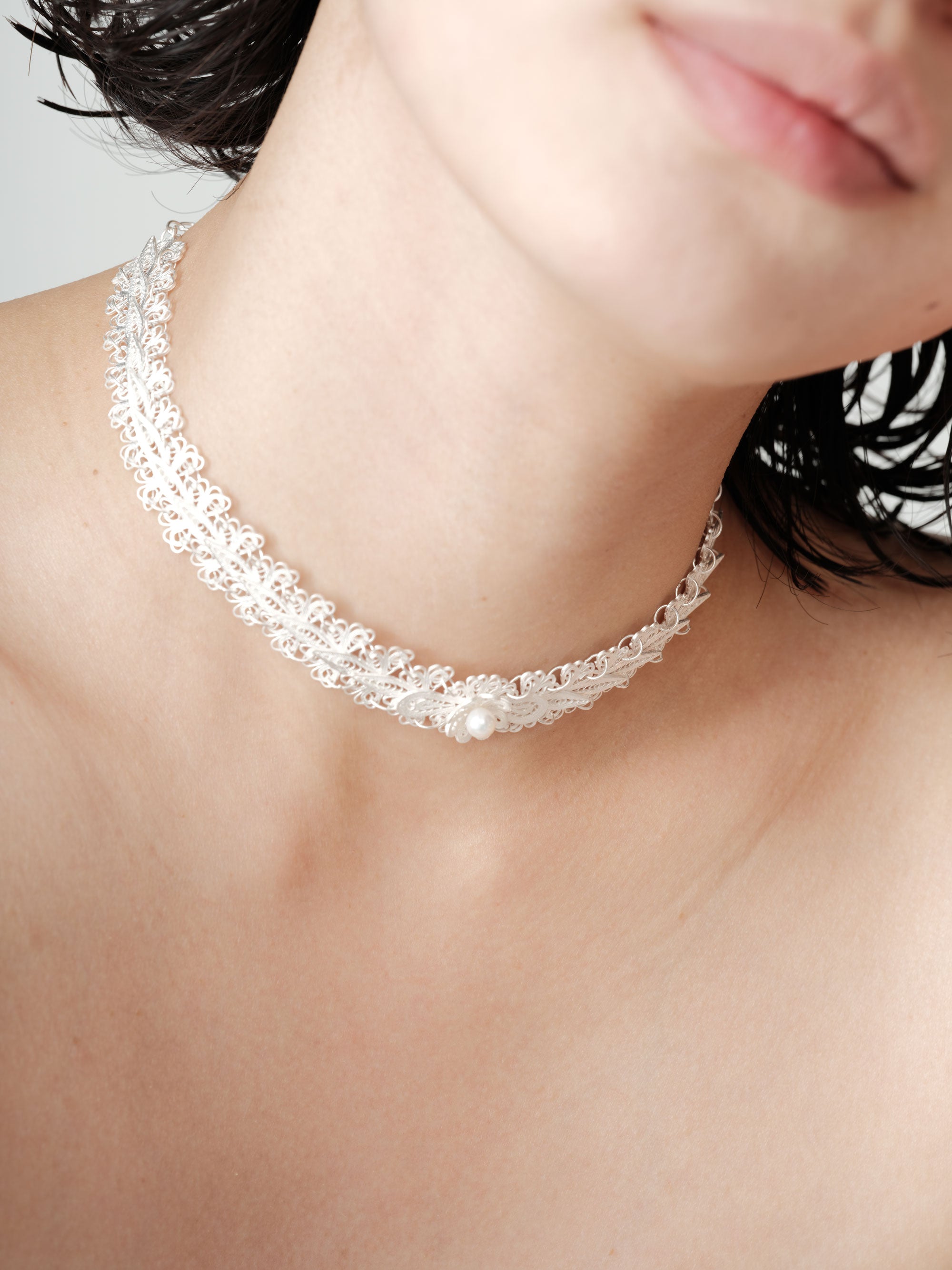 炽火 Flamme Dansante Filigree Choker With Fresh Water Pearl – CUNZU